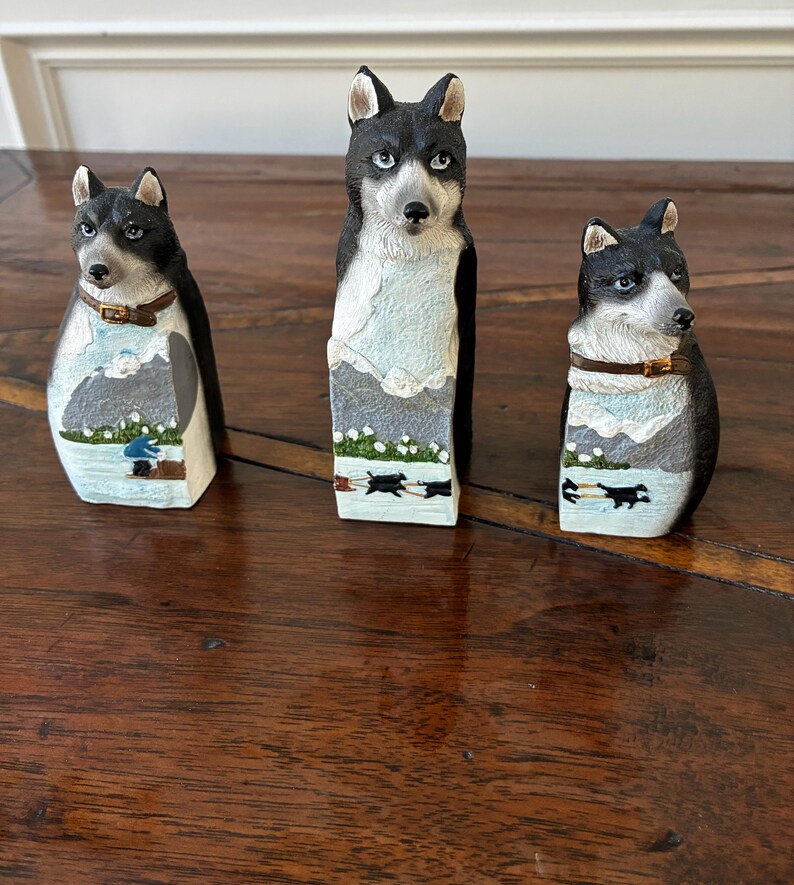 Blue Eyed Huskies~set of 3 Ceramic Sled Dogs~vintage Alaska - Etsy