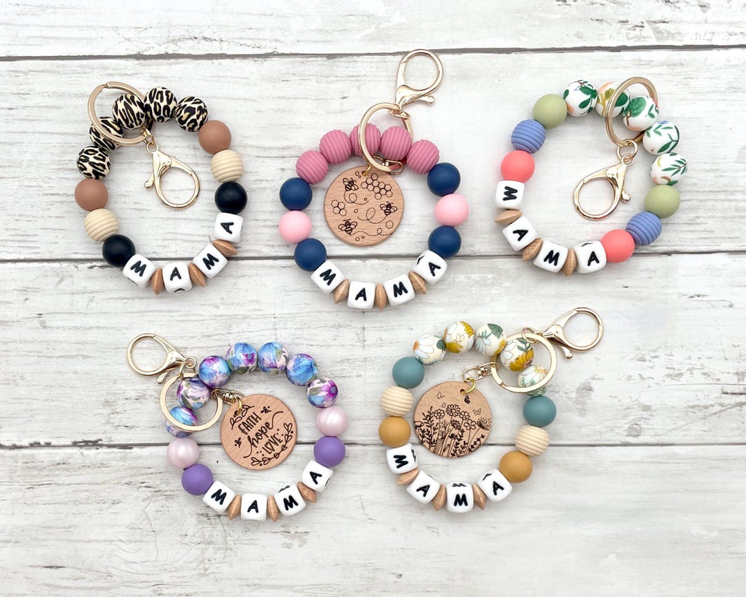 MAMA Personalized Silicone Beaded Keychain Wristlet// Mother's Day Gift ...