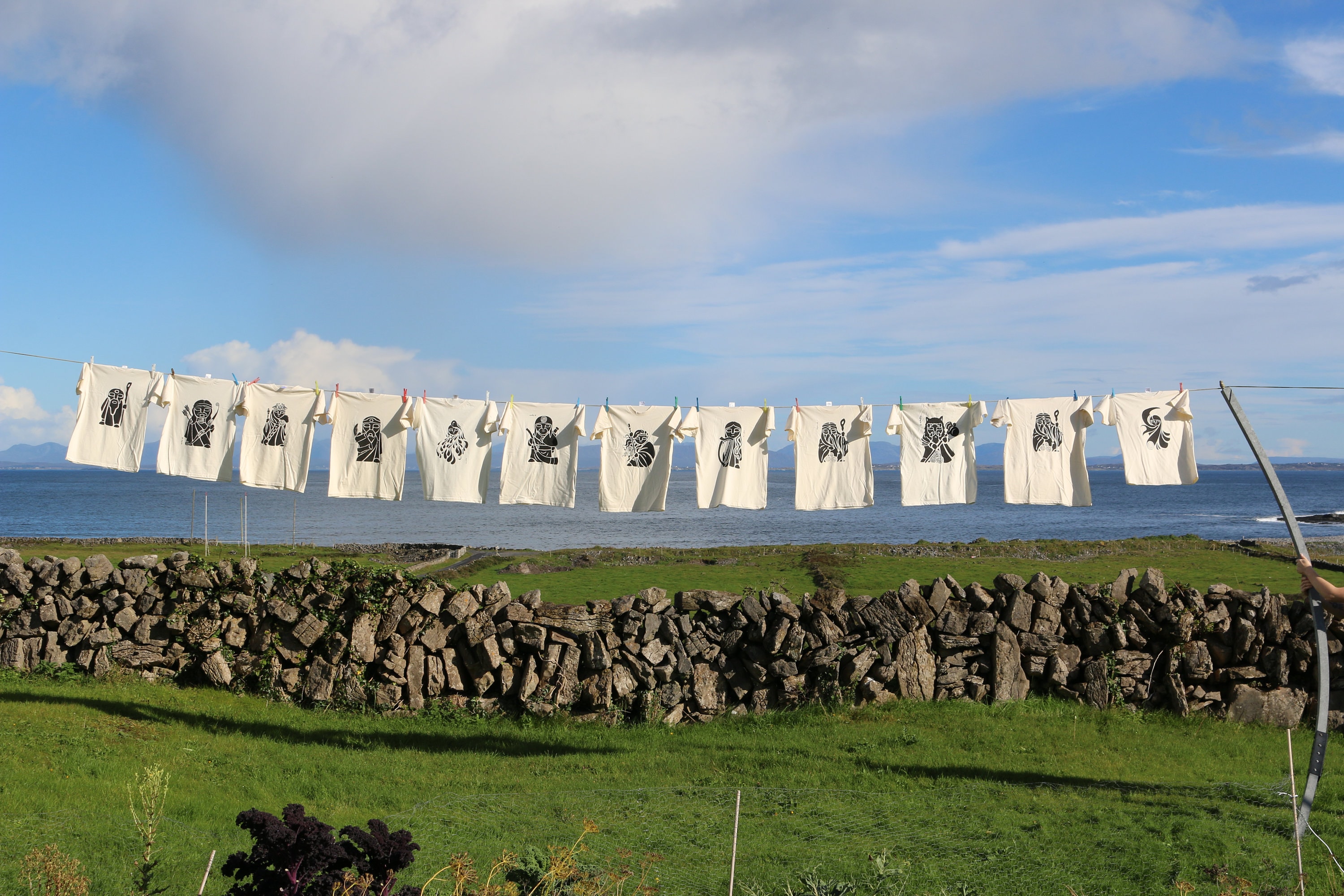 Queen Maedhbh the Celts Hand Printed 100% Cotton T-shirt - Etsy Australia