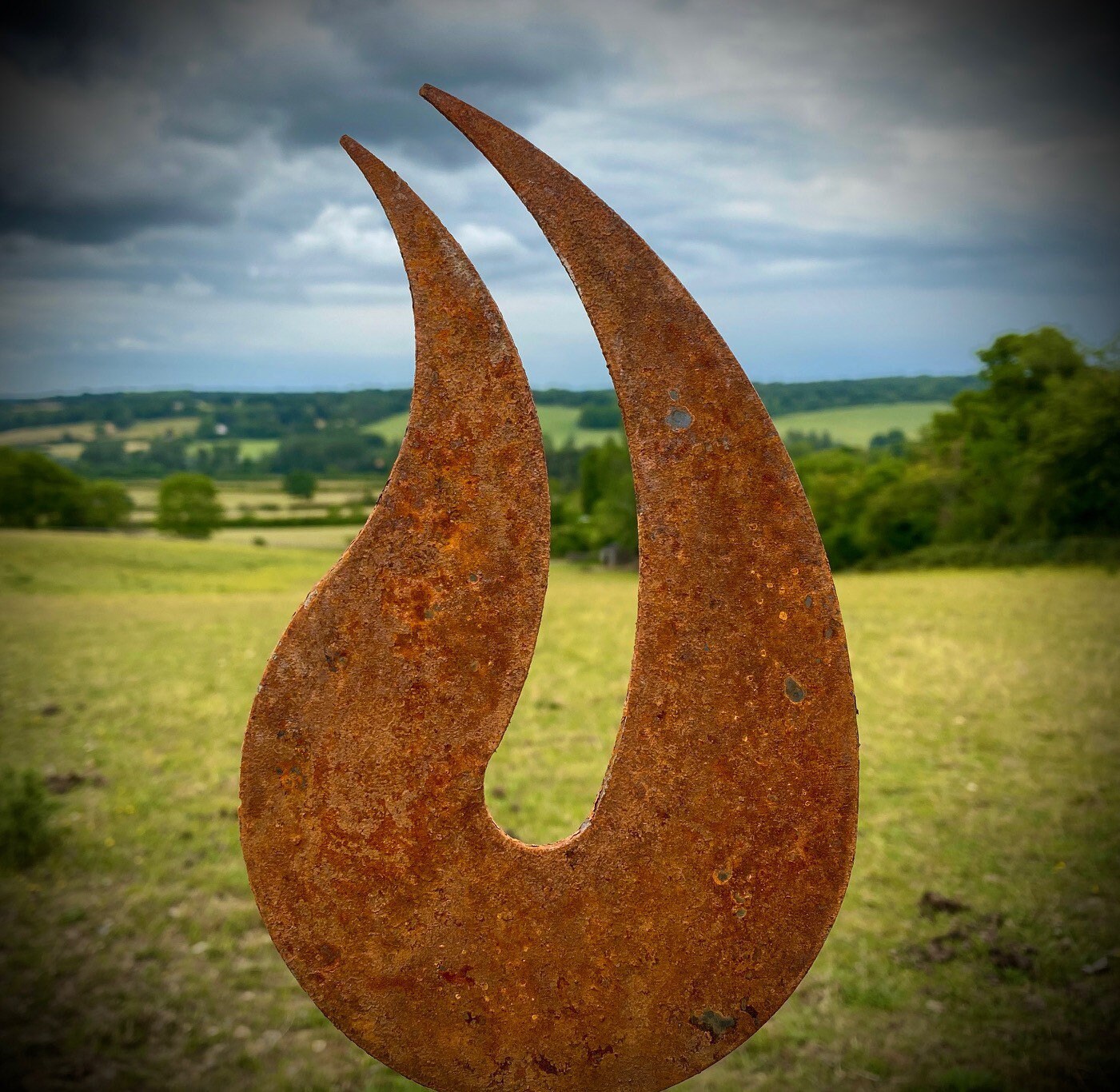 XS Rustic Metal Garden Fire Flame Abstract Sculpture - Yard Art / Art ...