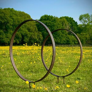 Xlarge Rustic Metal Garden Ring Hoop Sculpture 120cm Pair of Rusty Ring ...