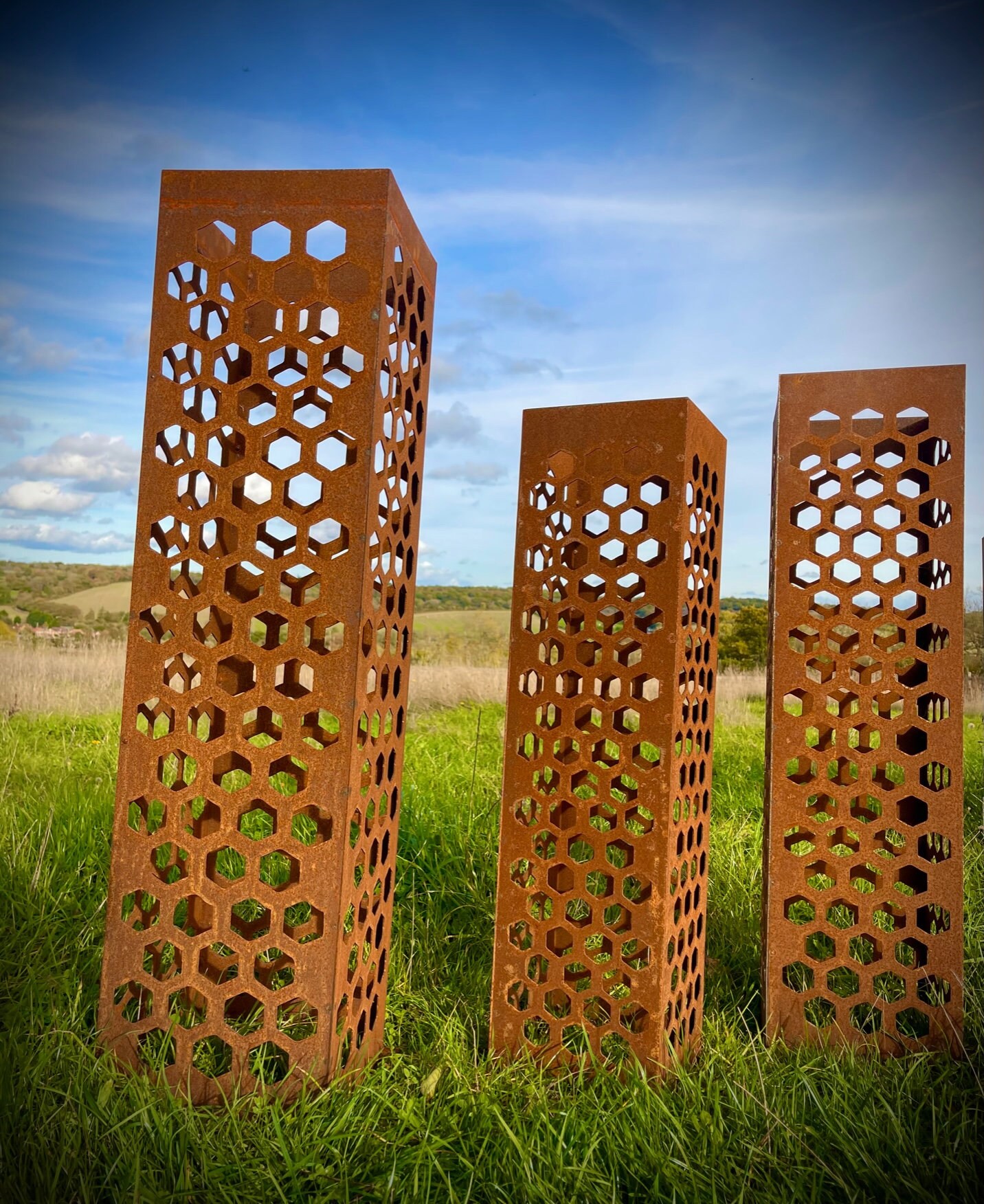 Rustic Rusty Metal Honeycomb Pattern Garden Columns Landscape - Etsy