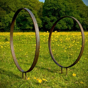 Xlarge Rustic Metal Garden Ring Hoop Sculpture 120cm Pair of Rusty Ring ...