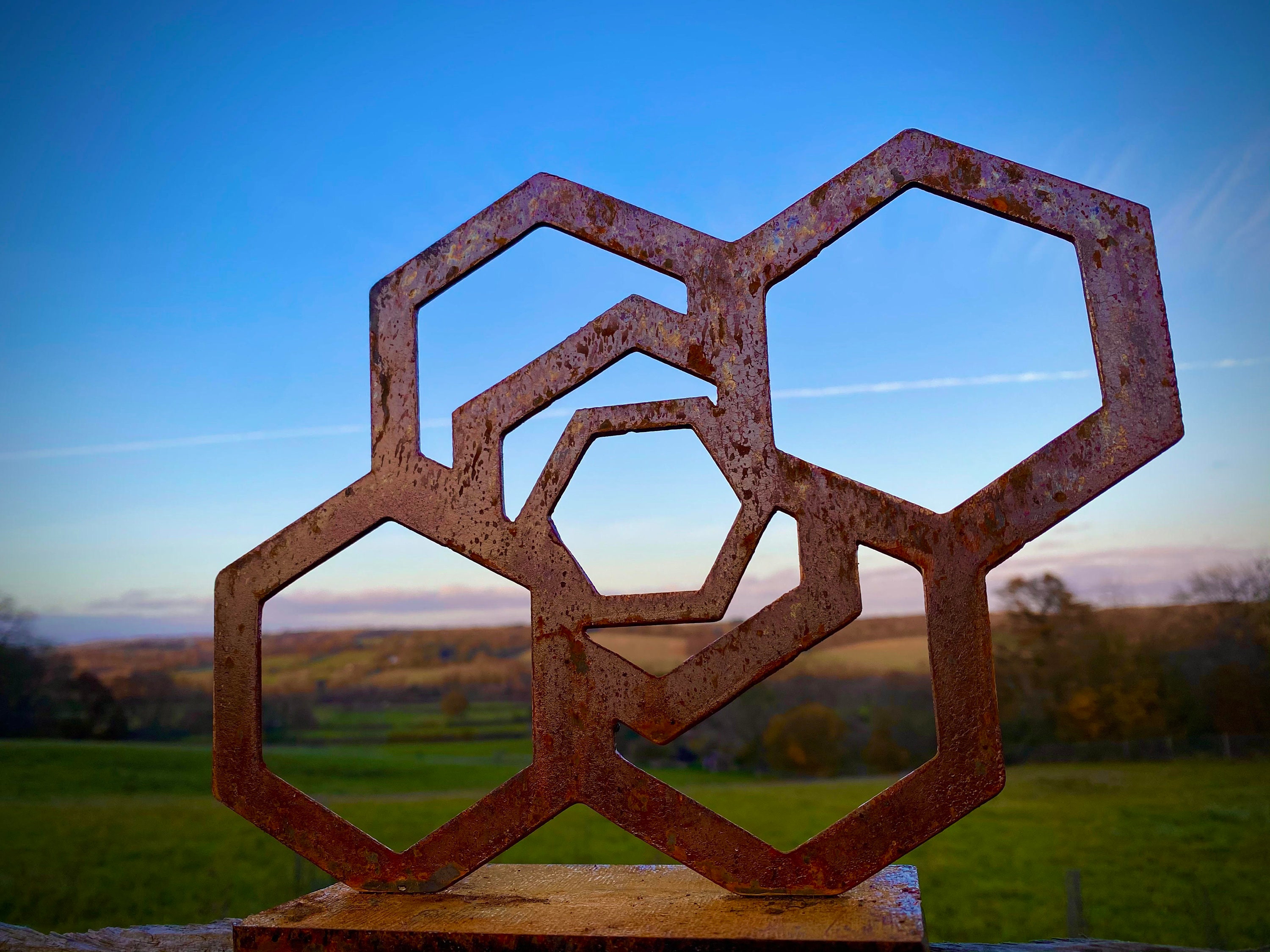 Exterior Rustic Hexagonal Geometric Modern Art View Point - Etsy UK