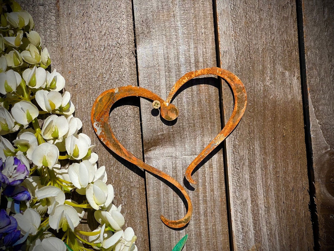 Rustic Rusty Metal Calligraphy Love Heart Sign Gift Present - Etsy