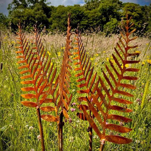Rustic Rusty Metal Fern Leaf Sculpture Art Flower Garden - Etsy