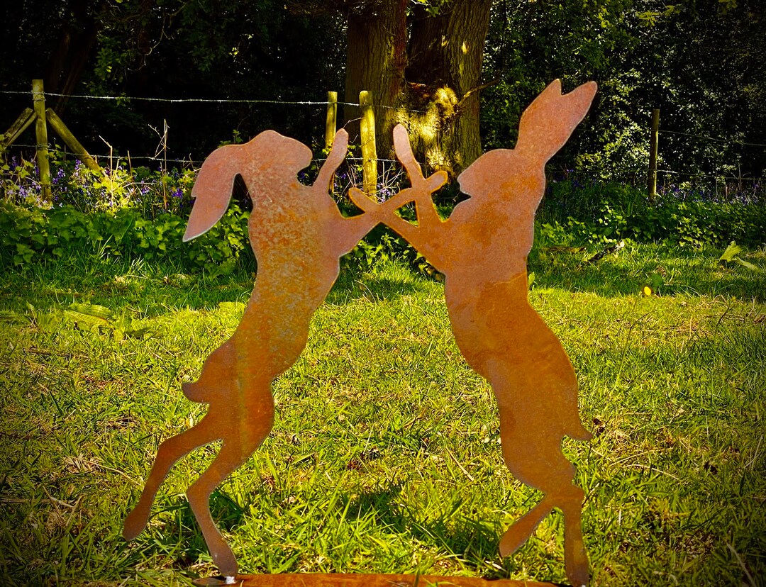 Exterior Rustic Metal Large Boxing Hares Garden Stake Yard Art Flower ...