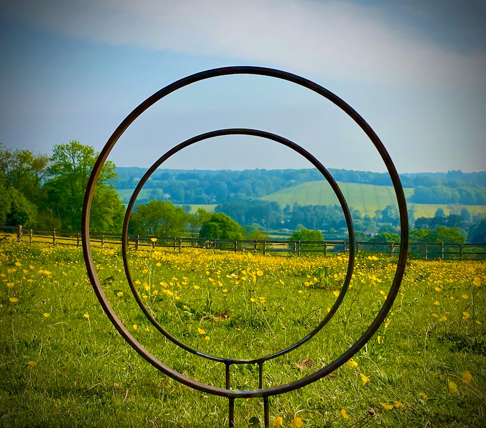Medium Rustic Metal Garden Ring Hoop Sculpture 50cm - Pair of Rusty ...