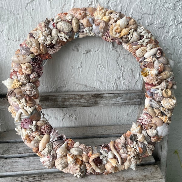 Shell Wreath - Etsy