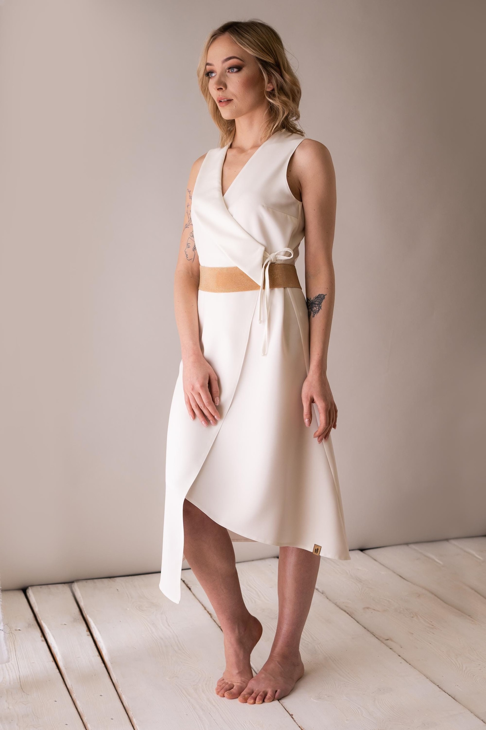 Namaja Ecru Collared Massage Uniform | Wrap Apron | Lomi Massage ...