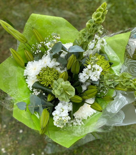 Luxury Fresh Lily & Bella of Ireland Flower Bouquet Free UK | Etsy
