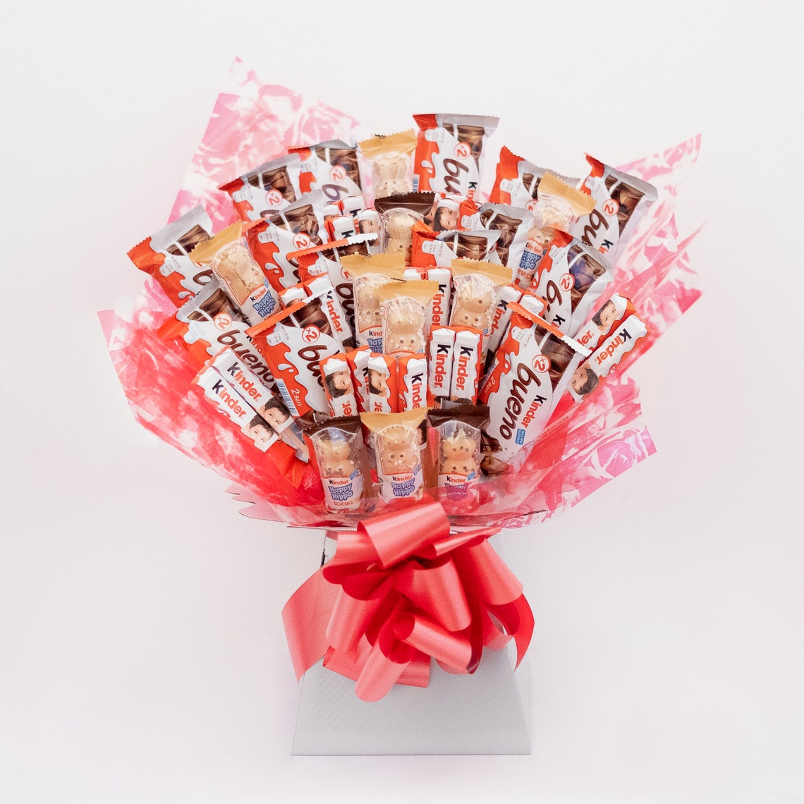 Kinder Bueno Surprise Chocolate Bouquet Mothers Day Gift Anniversary ...