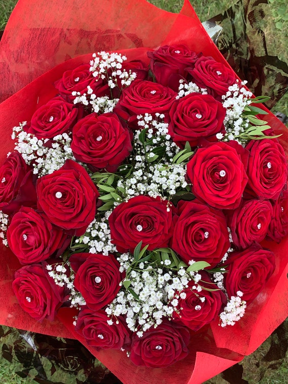 Fresh Red Roses Bouquet