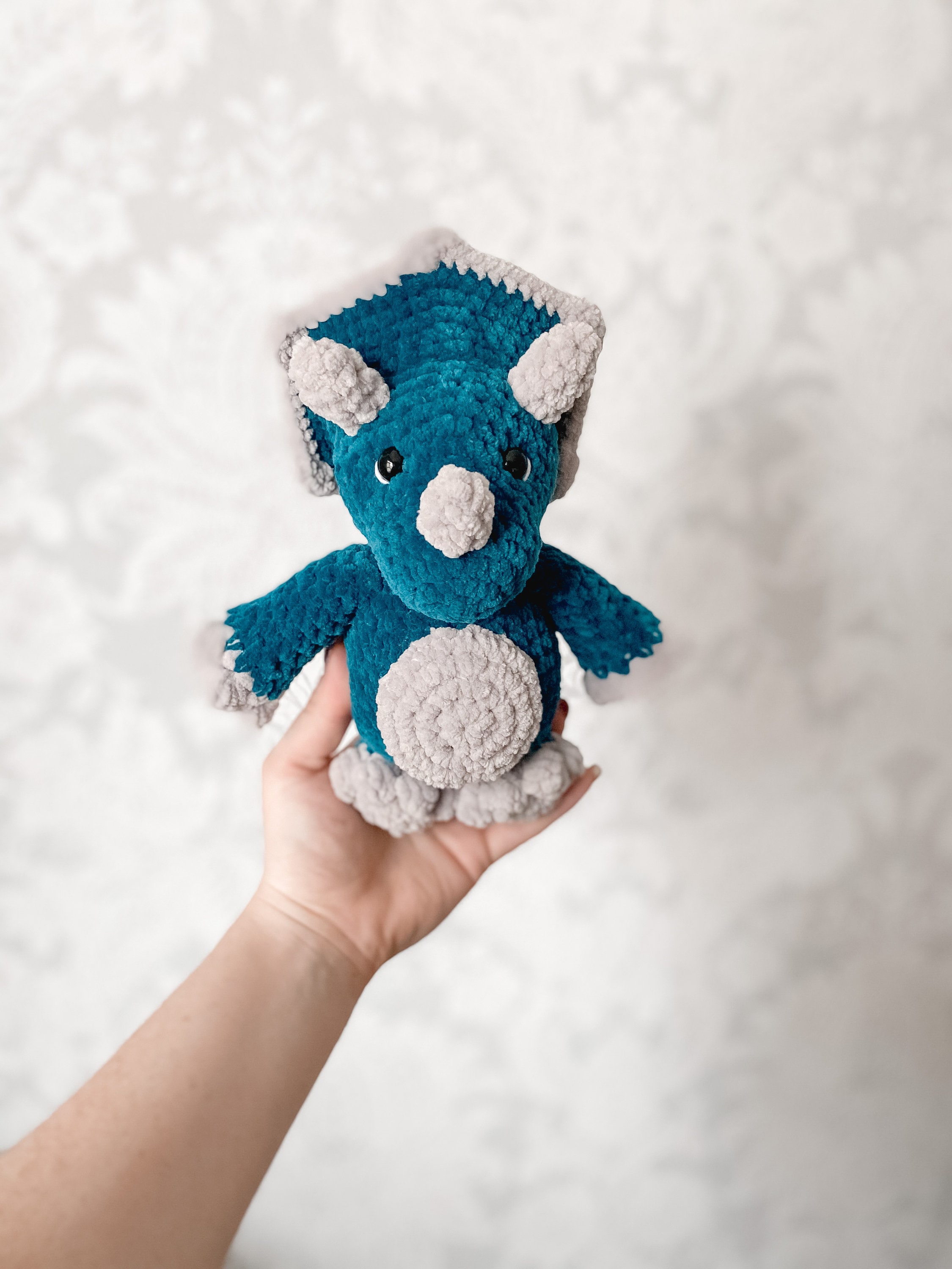 Tia the Triceratops CROCHET PATTERN Amigurumi Crochet - Etsy
