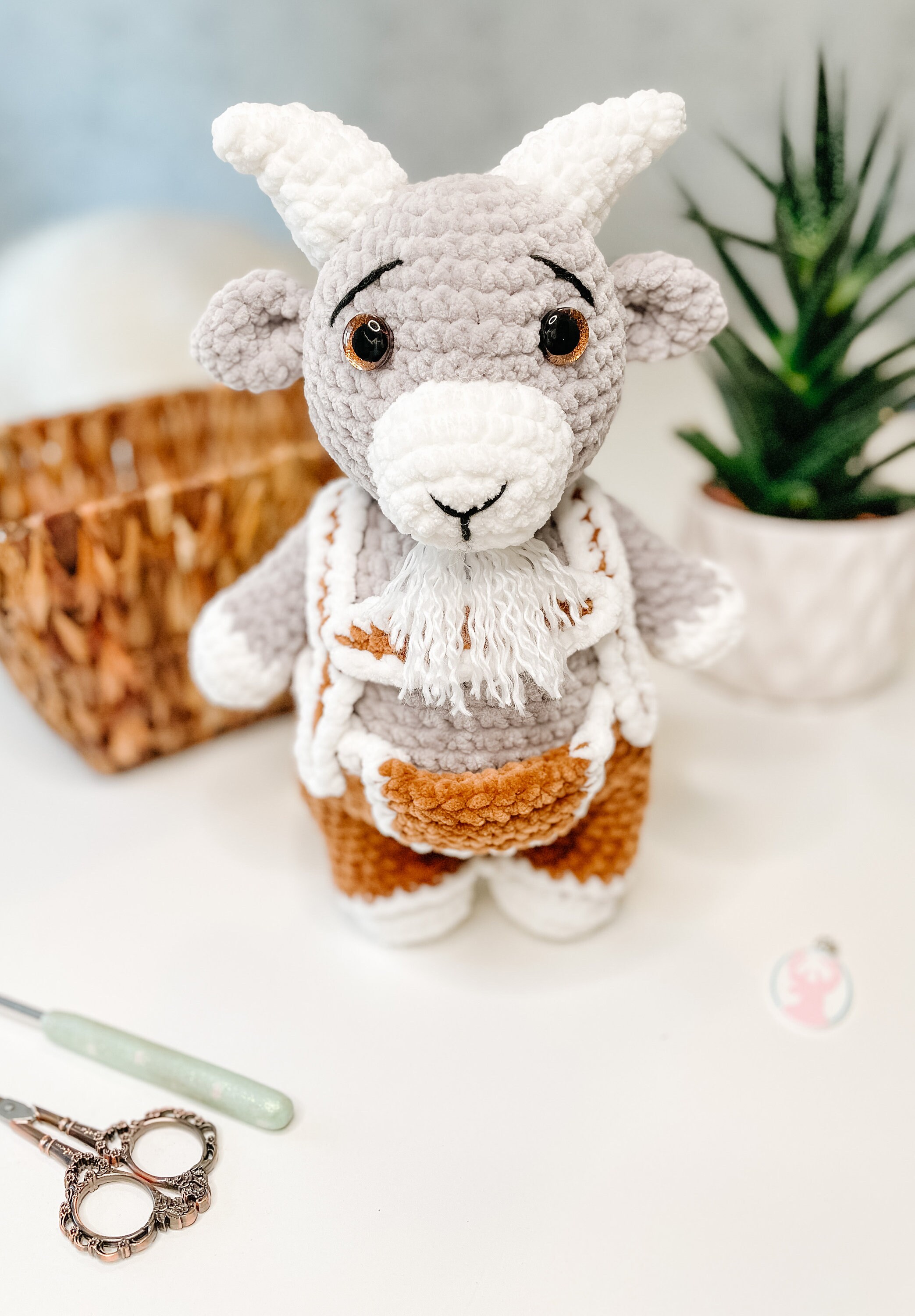 Gabe the Goat CROCHET PATTERN Amigurumi Crochet Pattern PDF - Etsy