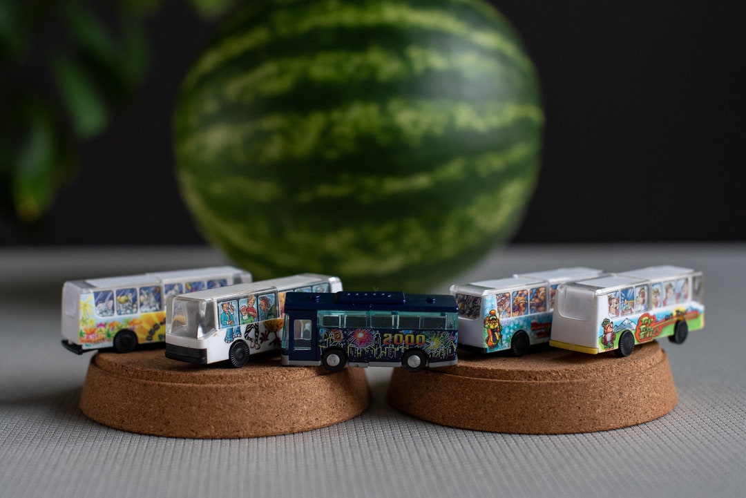 Vintage Kinder Surprise Toy Bus: 1994-2000 Ferrero Collectibles Kinder ...