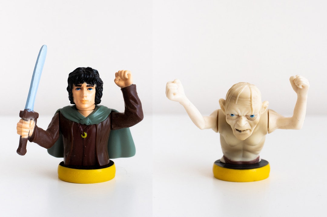 Tolkien Lord of the Rings NLP Inc New Line Frodo Gollum Figurines ...