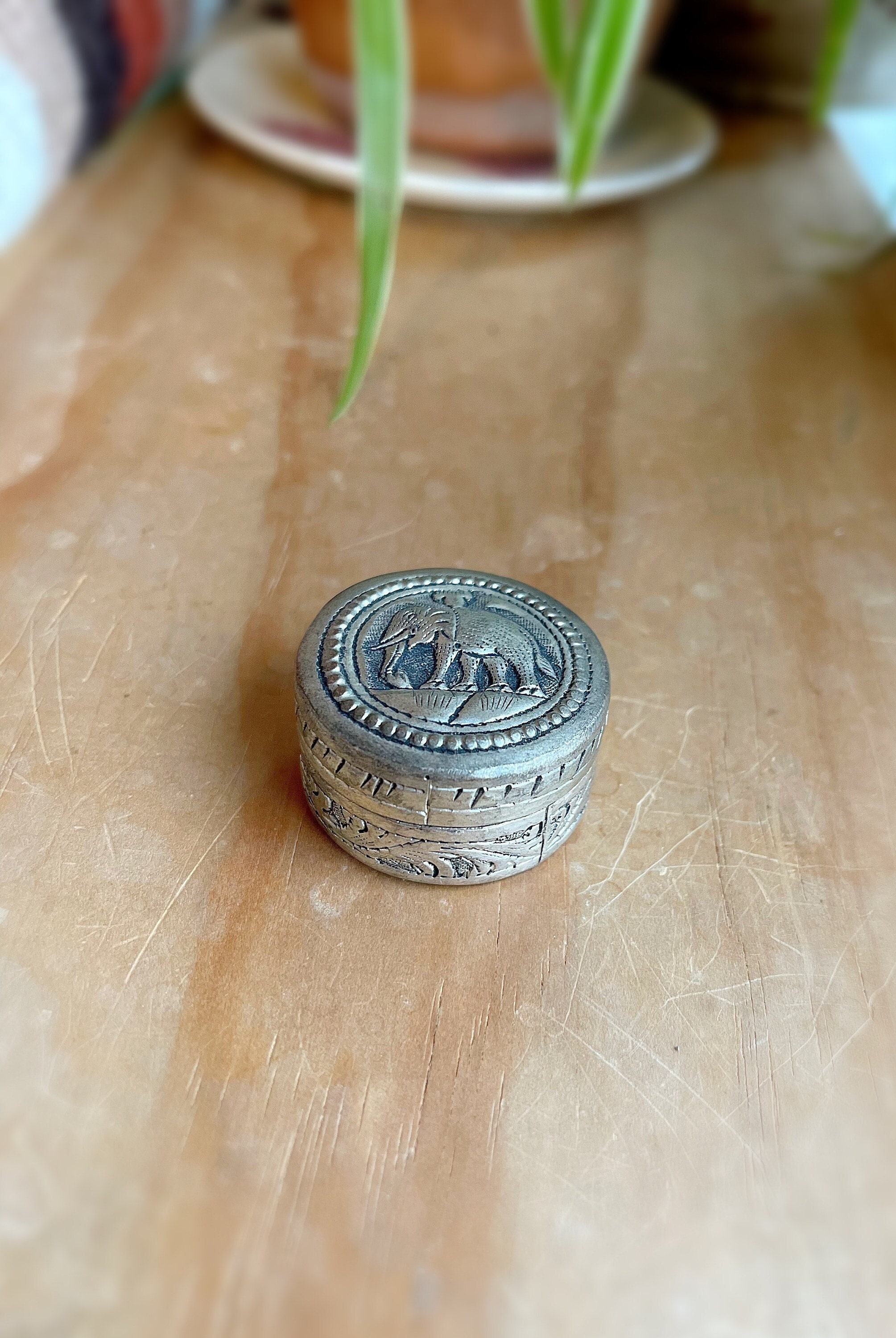 Vintage Cambodian Silver Elephant Pill Trinket Ring Box Khmer Art ...
