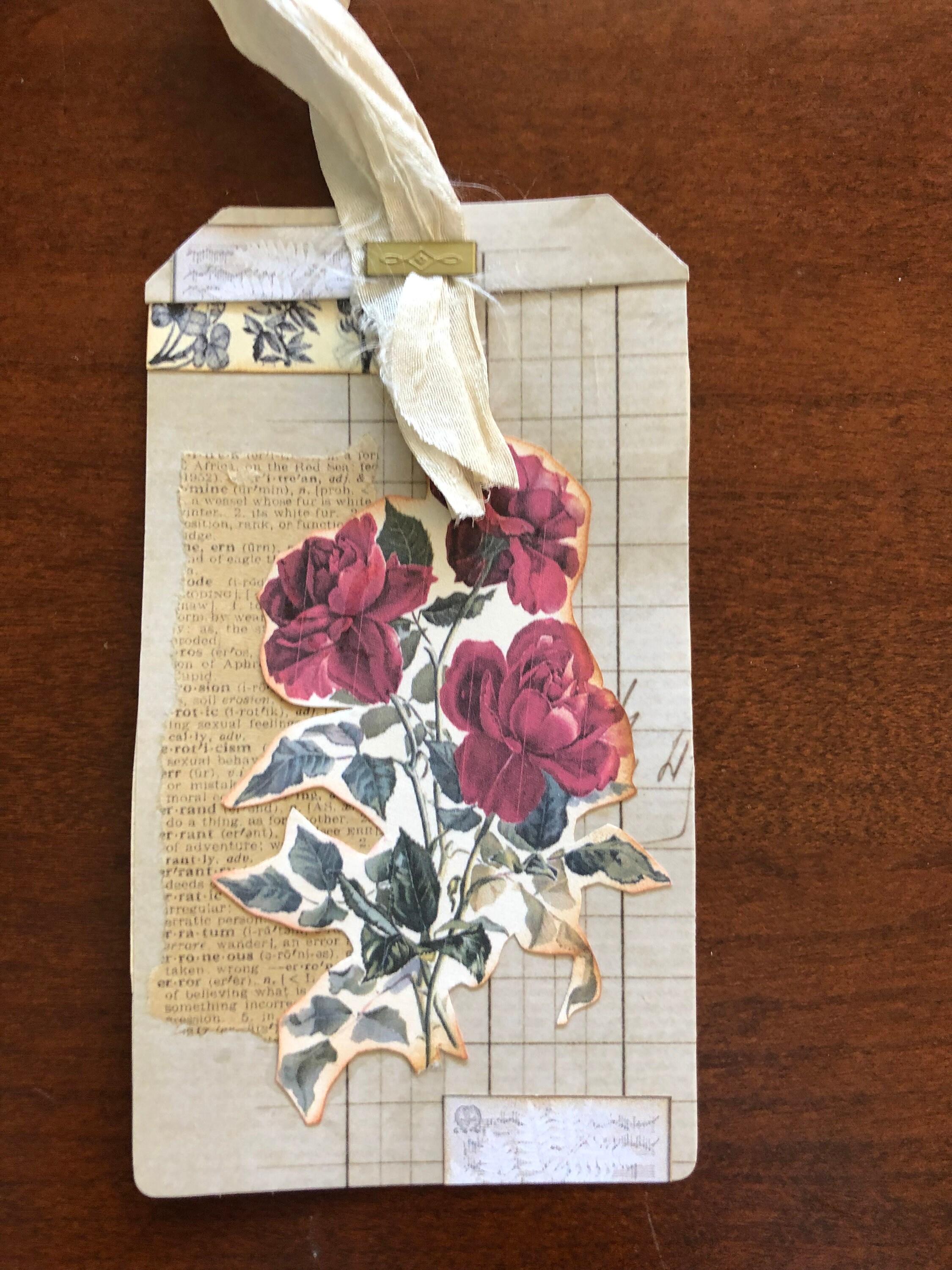 Set of 5 Handmade Floral Themed Collaged Tags. - Etsy