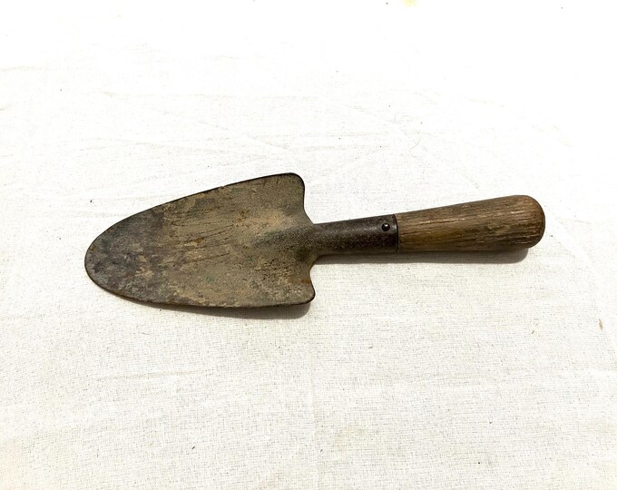 Old Hand Spade. Farmhouse! - Etsy
