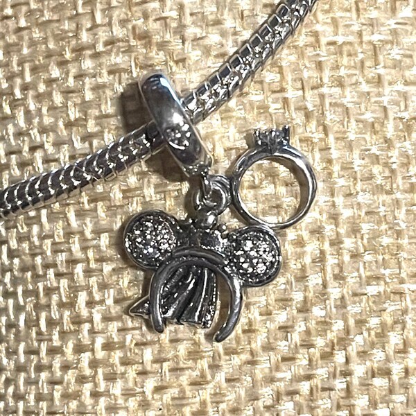 Minnie Mouse Pandora Ring - Etsy