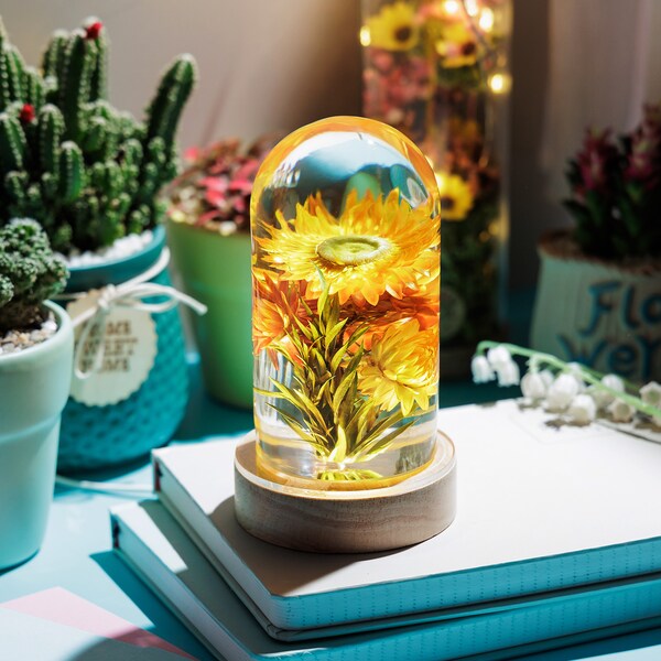 Resin Flower Lamp - Etsy