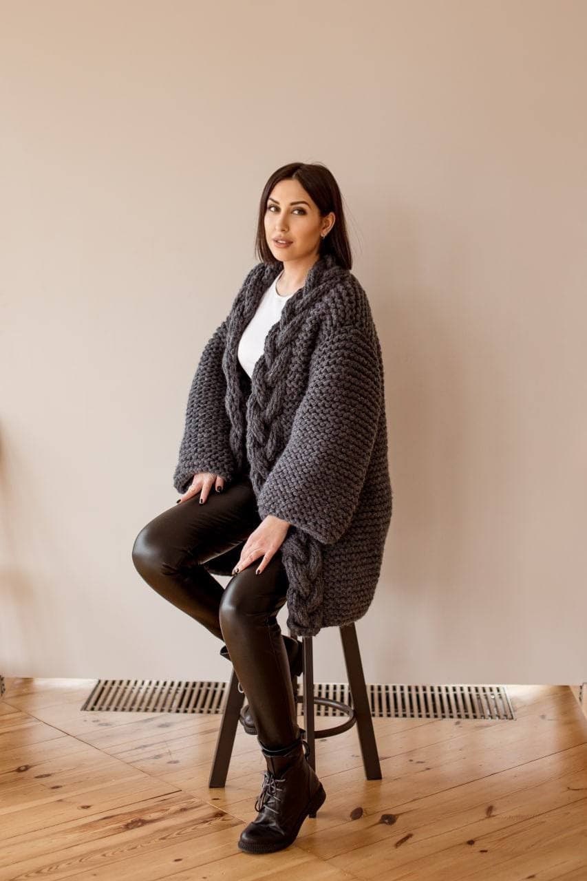 Cabled Knit Cardigan Knitting Pattern Chunky Cardigan | Etsy