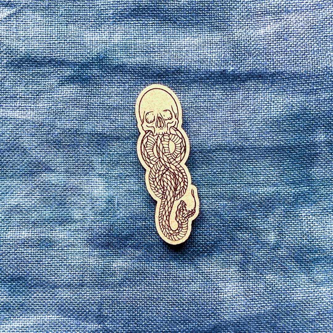 Death Eater Dark Mark Wood Magnetic Needle Minder, Cross Stitch Needle ...