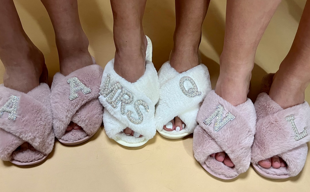 Set of Fluffy Personalized Slippers- Spa Slippers - Bridesmaids ...