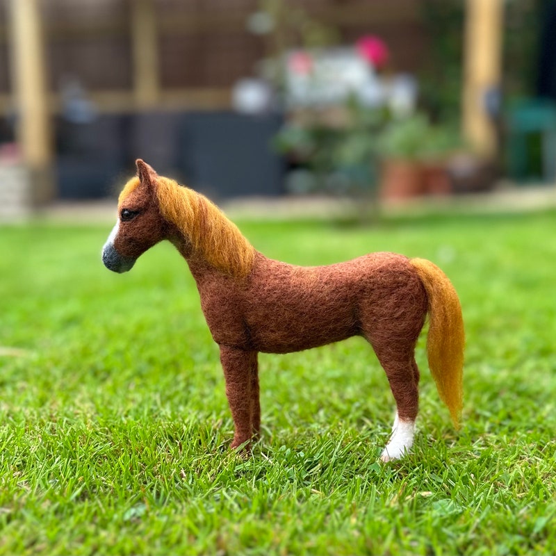 Felt Horse - Etsy