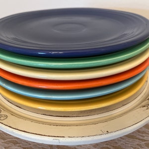 Fiesta 9" VINTAGE LUNCH PLATE Original 6 Colors Fiestaware Vintage ...