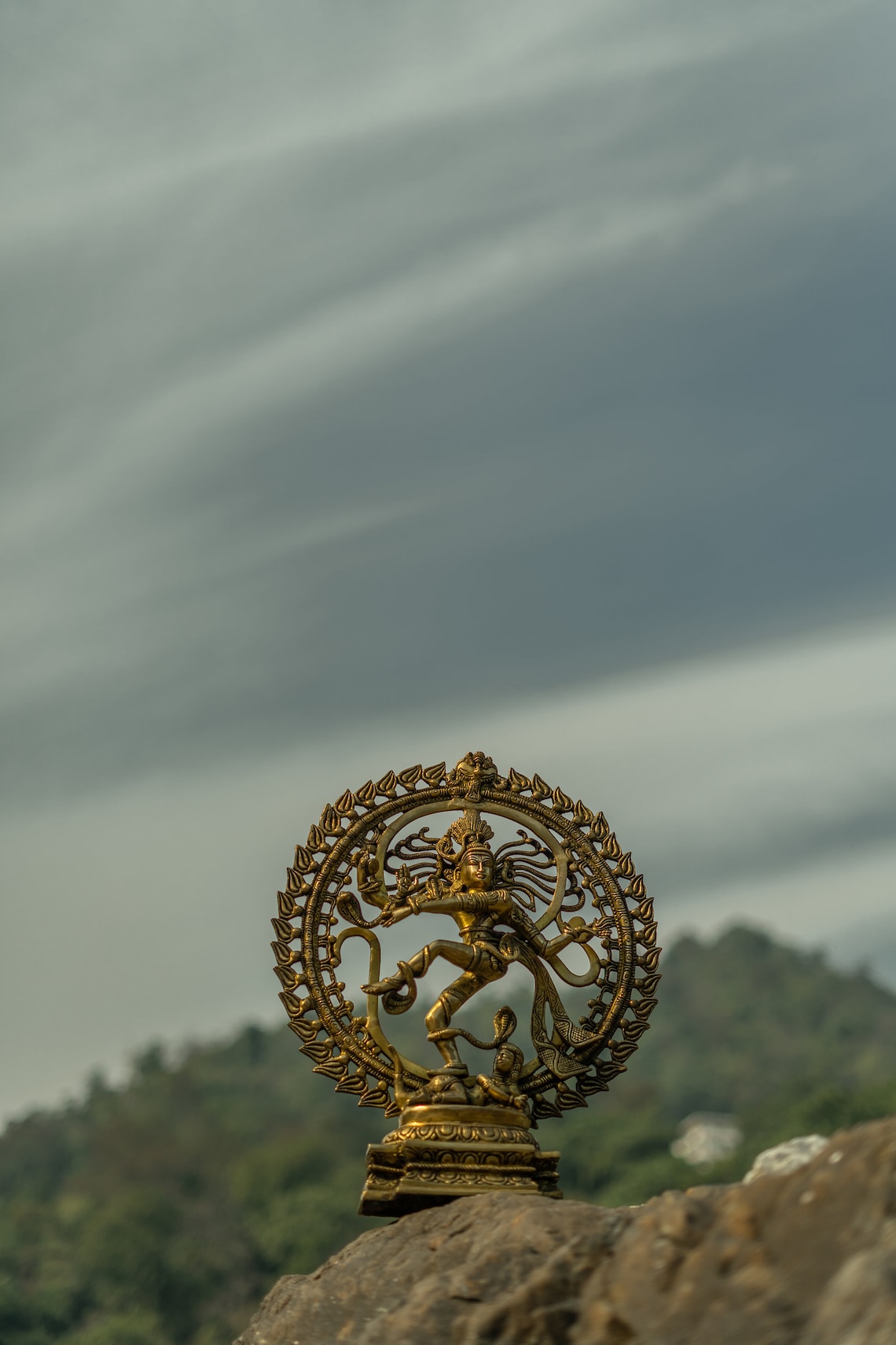 Nataraj Statue: Dancing Shiva Brass Sculpture, Home Decor (20 Inches ...