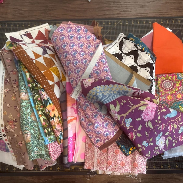 Ruby Star Fabric - Etsy