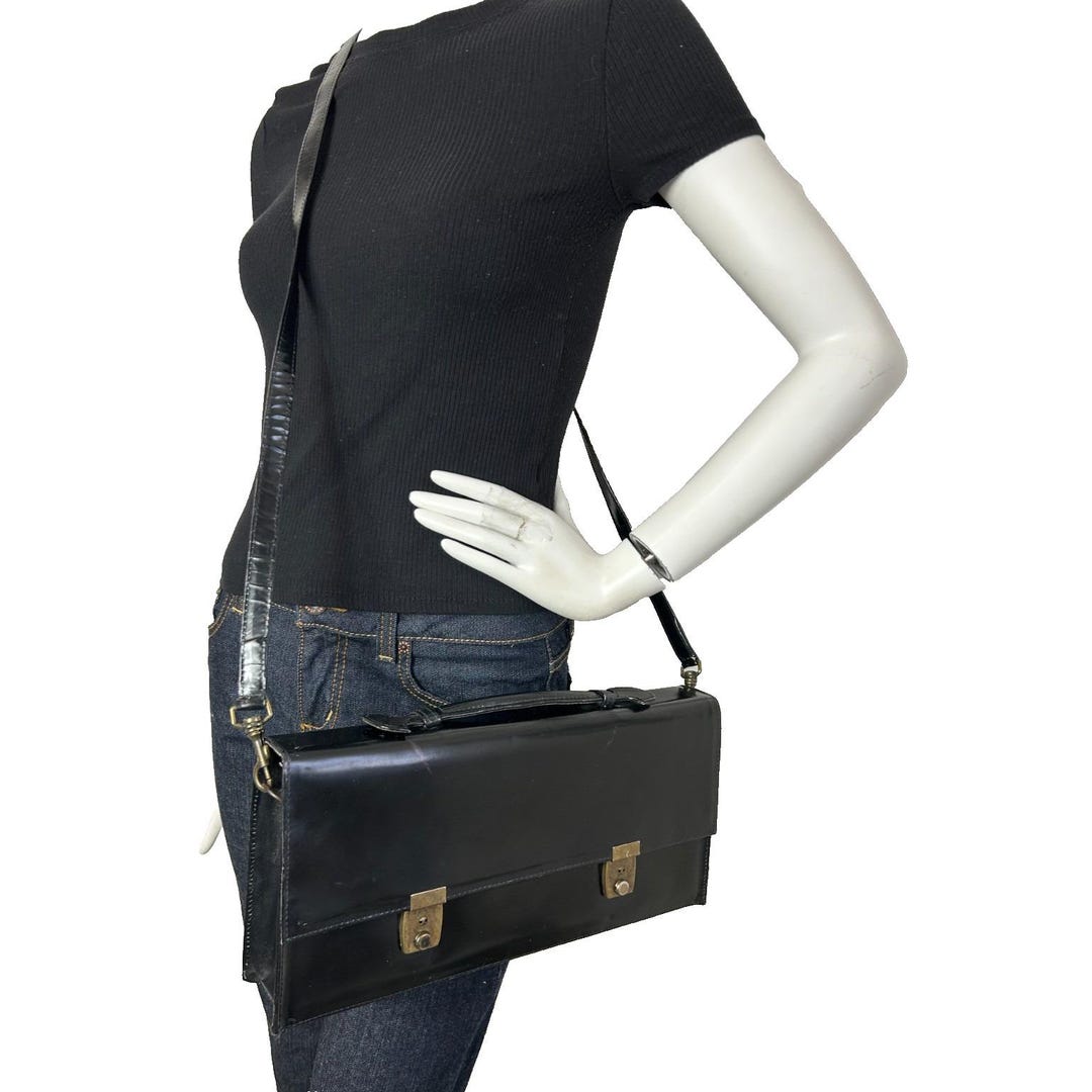 90s Vegan Leather Rectangle Shoulder Bag Top Handle Black Lined Retro ...