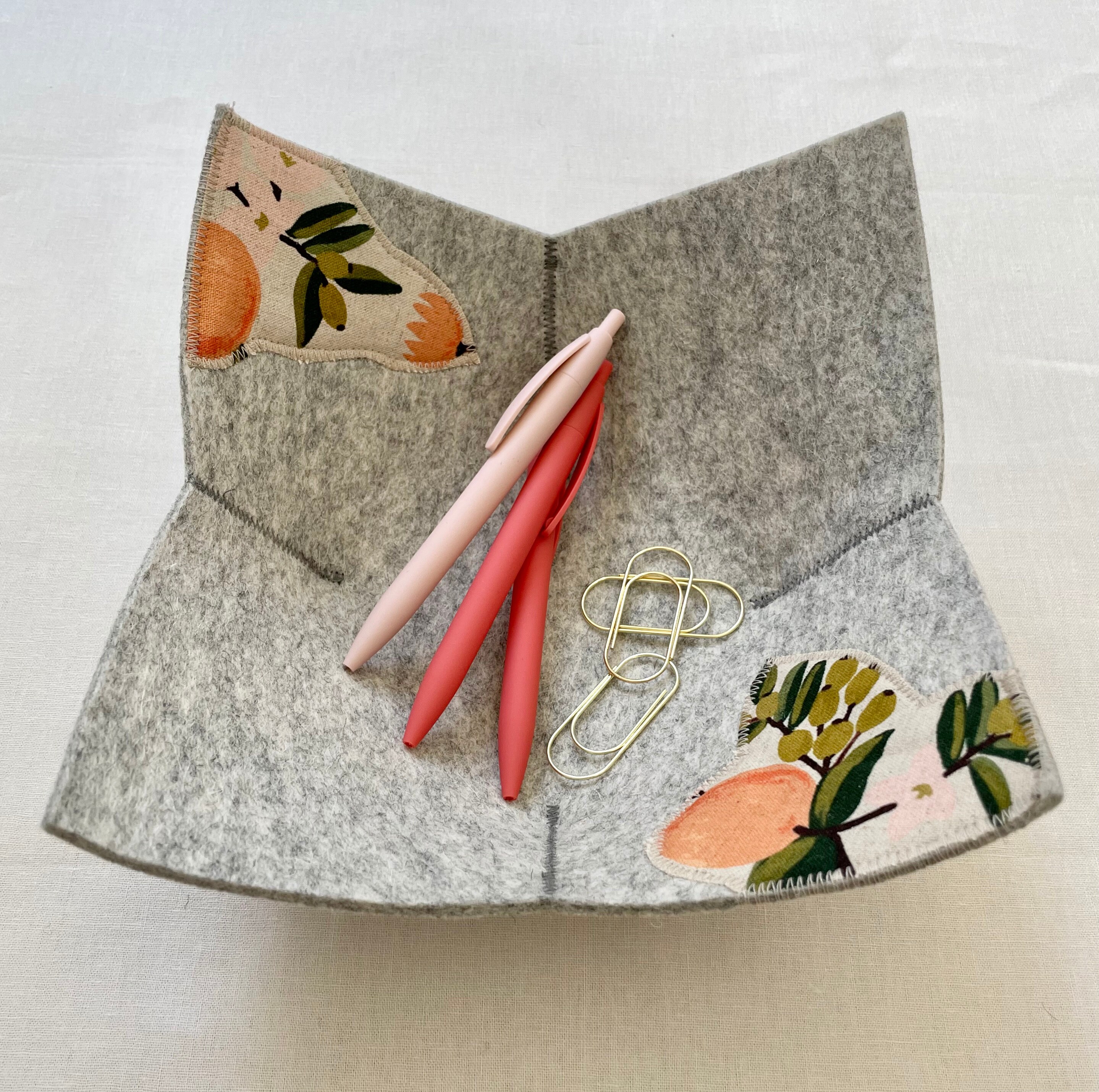 Gray Applique Wool Felt Tray. Desk Organizer. Jewelry Tray. | Etsy