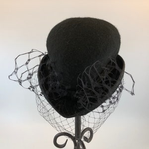 Heart Shape Cocktail Hat - Handmade Eye-catching Fascinator With Veil ...