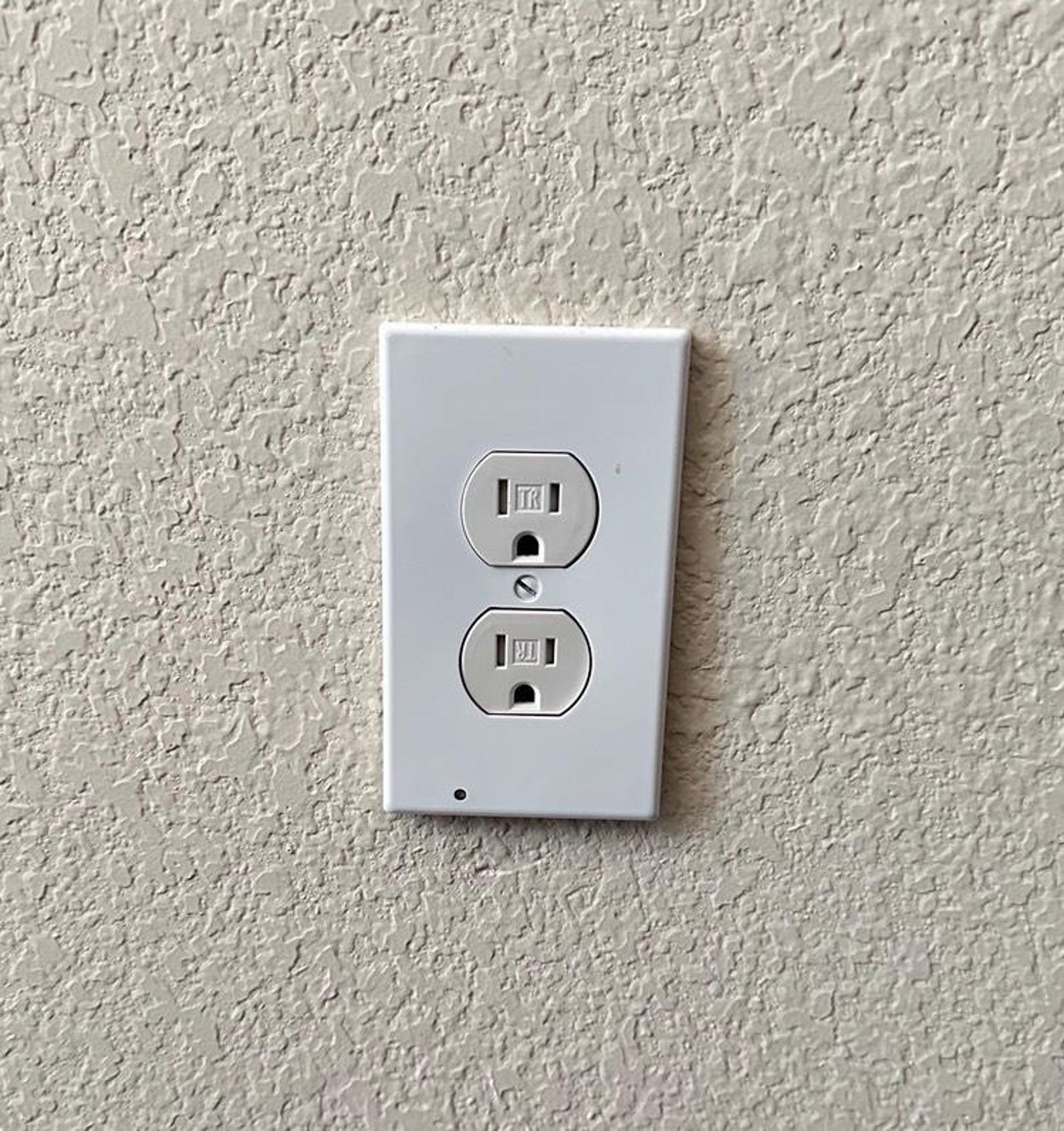 Wall Plate Outlet Cover Built-in LED Light Rounded - 5 Pack - Etsy