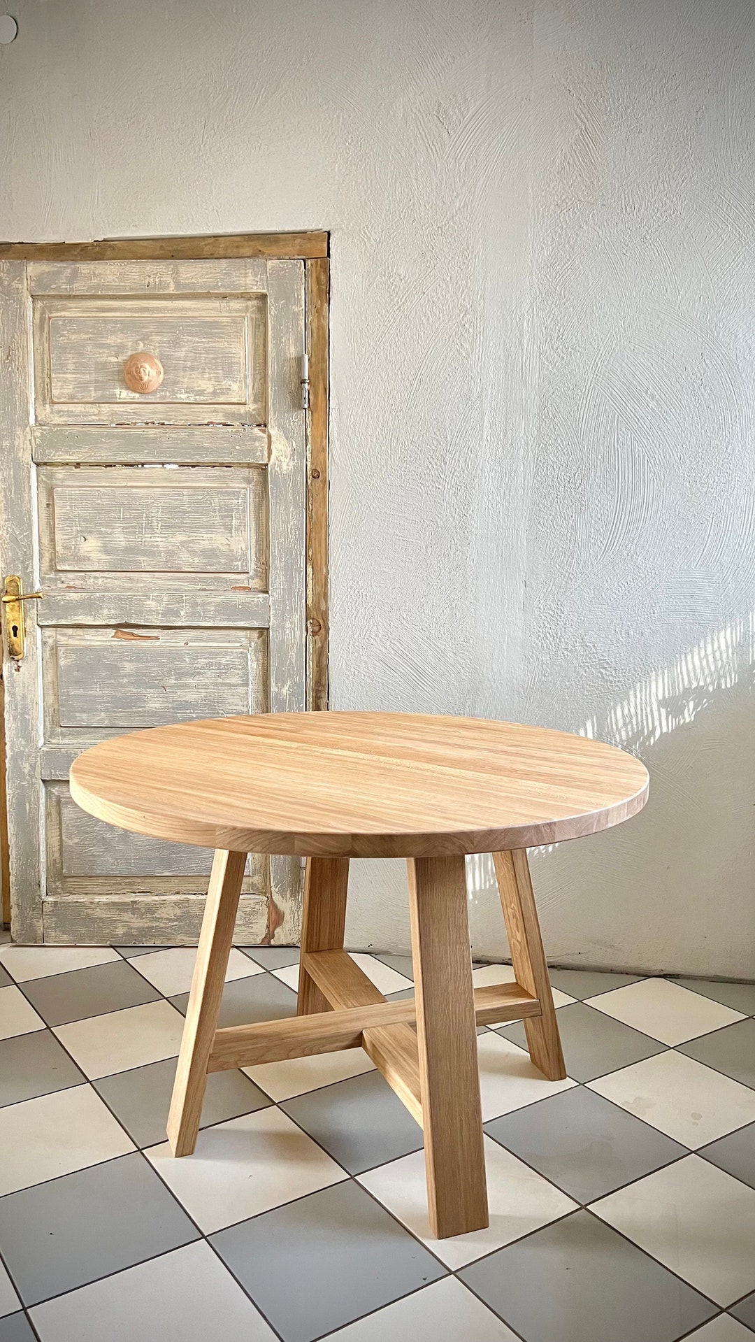 110cm Round Dine Table With Oak Base Legs, Oak Round Table, Round ...