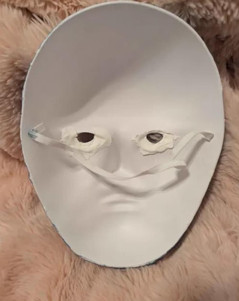 Halloween Mask PALE VISITOR No, I'm Not a Human - Etsy