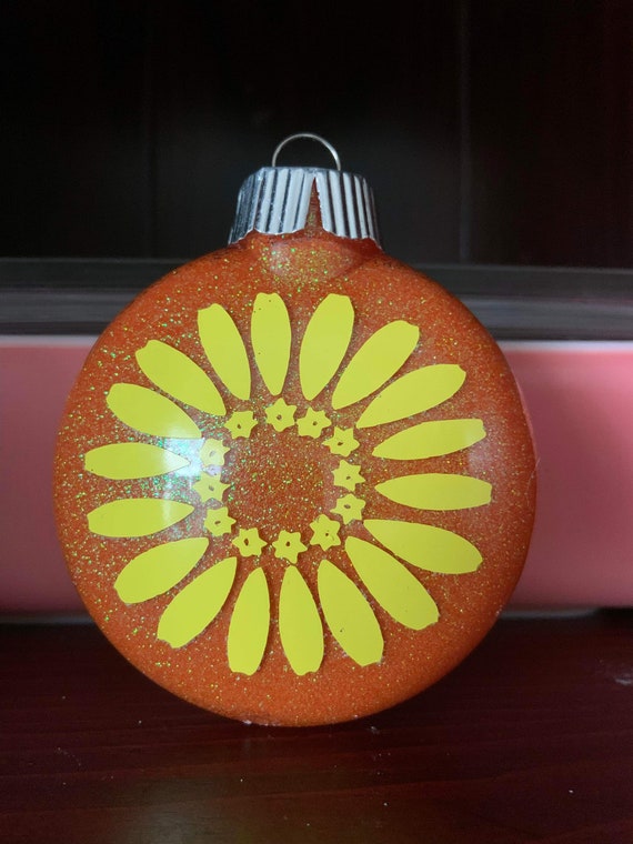 Pyrex Daisy Sunflower Ornament - Etsy