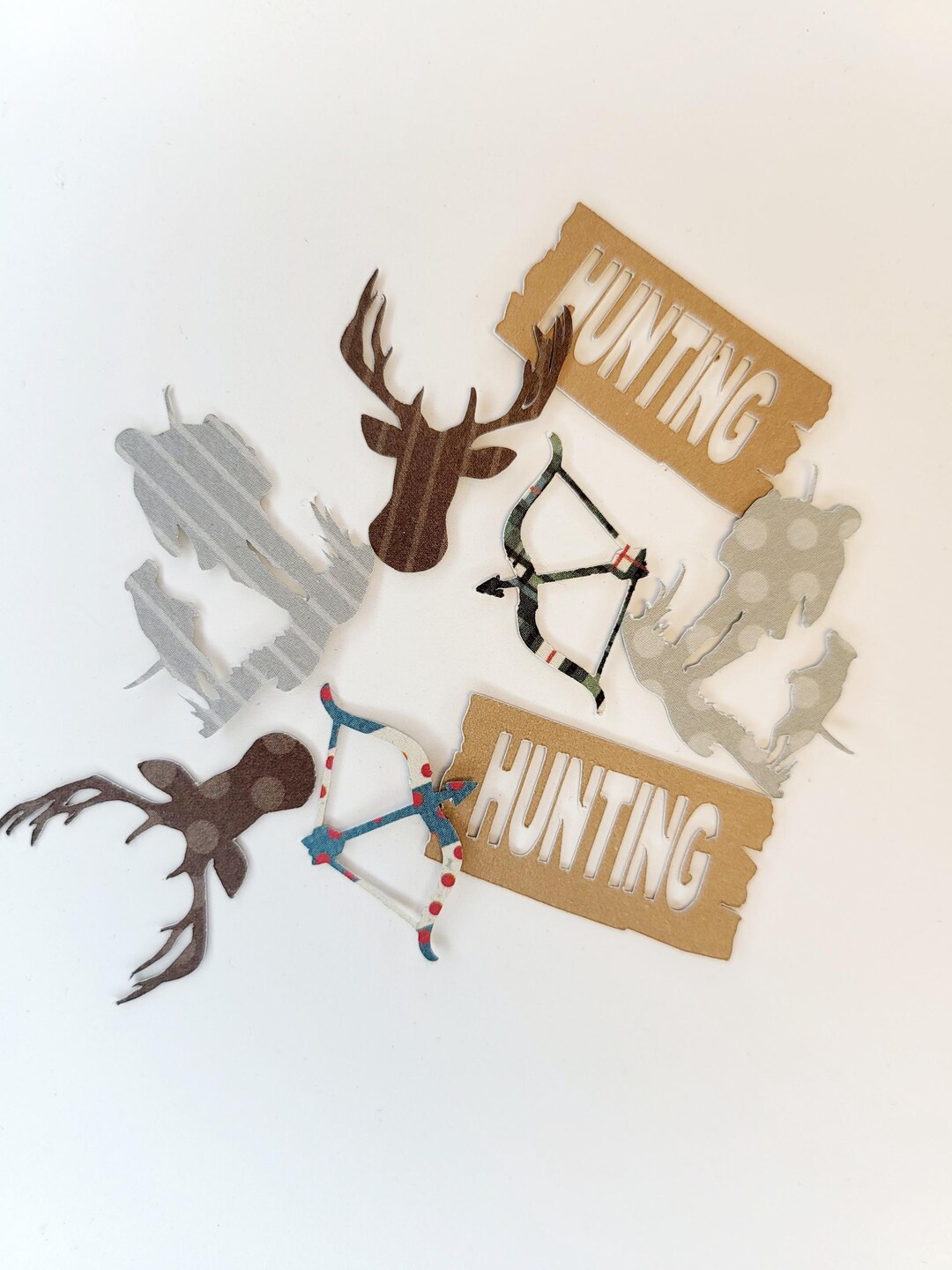 40 Piece Hunting Theme Confetti, Hunter, Elk, Bow & Arrow Party ...