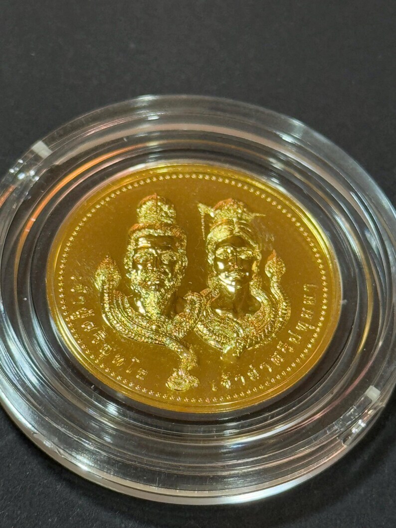 Moneda de amuleto de Buda Phayanak naga de oro Tailandia - Etsy México