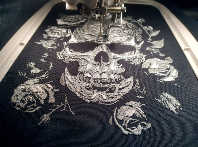 Machine Embroidery File - Skull With Roses Light Effect 15-16 X 26 Cm ...