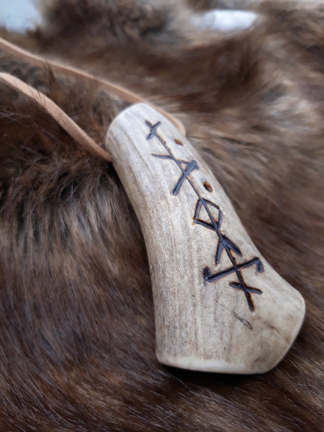 Binding Rune Deer Antler Pendant Necklace - Etsy