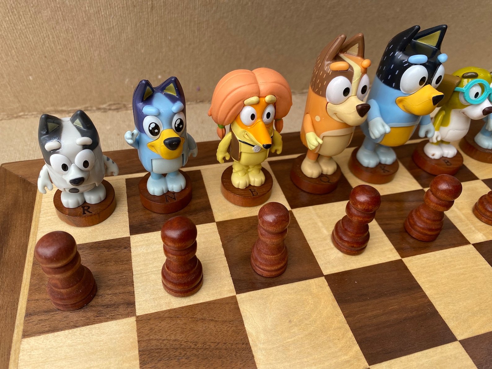 4 Bluey Chess Set - NEW - Etsy