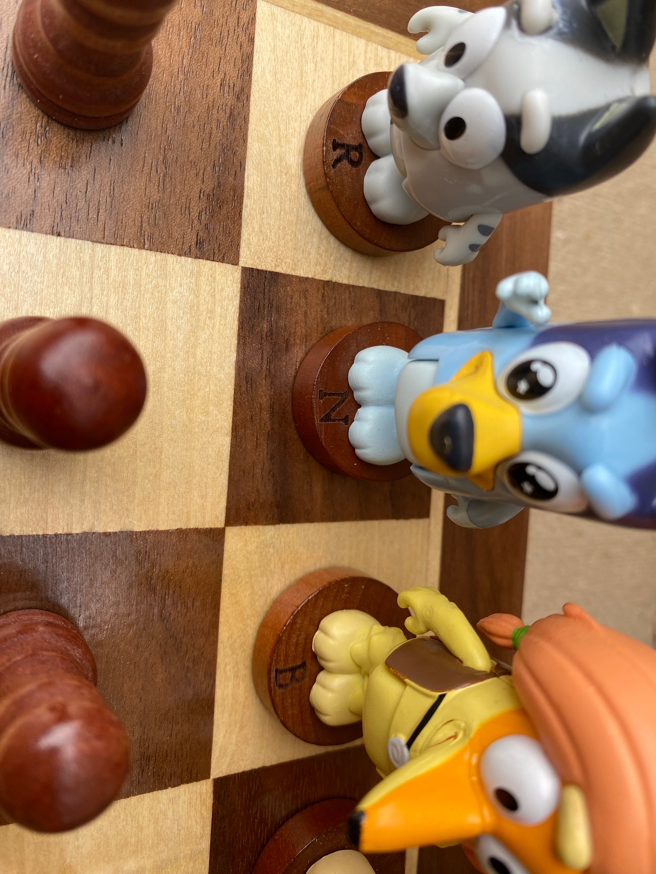 4 Bluey Chess Set - NEW - Etsy