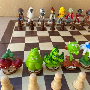 6 Plants Vs Zombies Small Chess Set - Etsy