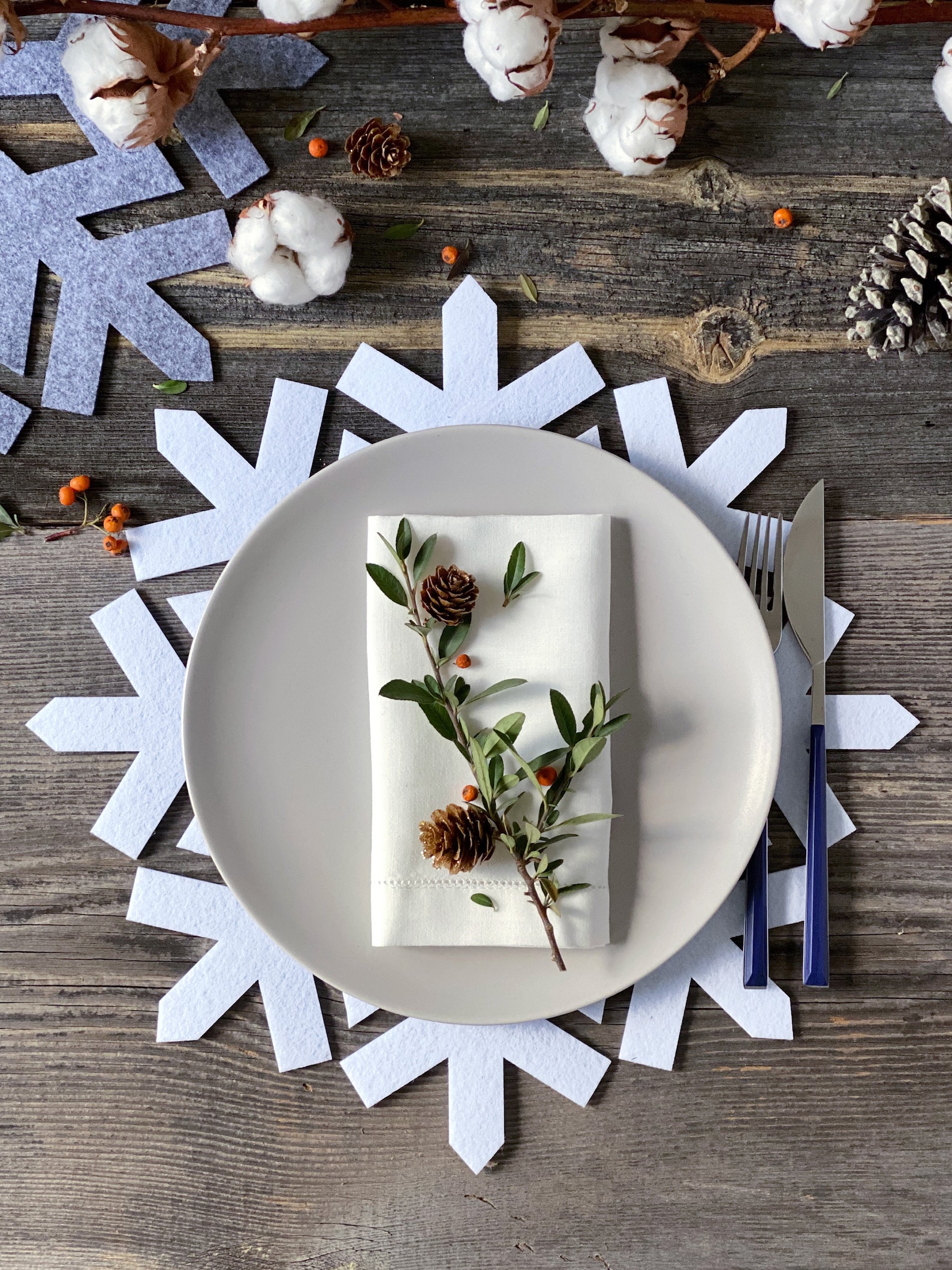 Snowflake Placemat, Felt Christmas Placemats for Table Decoration, 15. ...