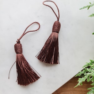 Tassels in 9 Colors, 2.75" (7cm) - High Quality Silky Tassels ...
