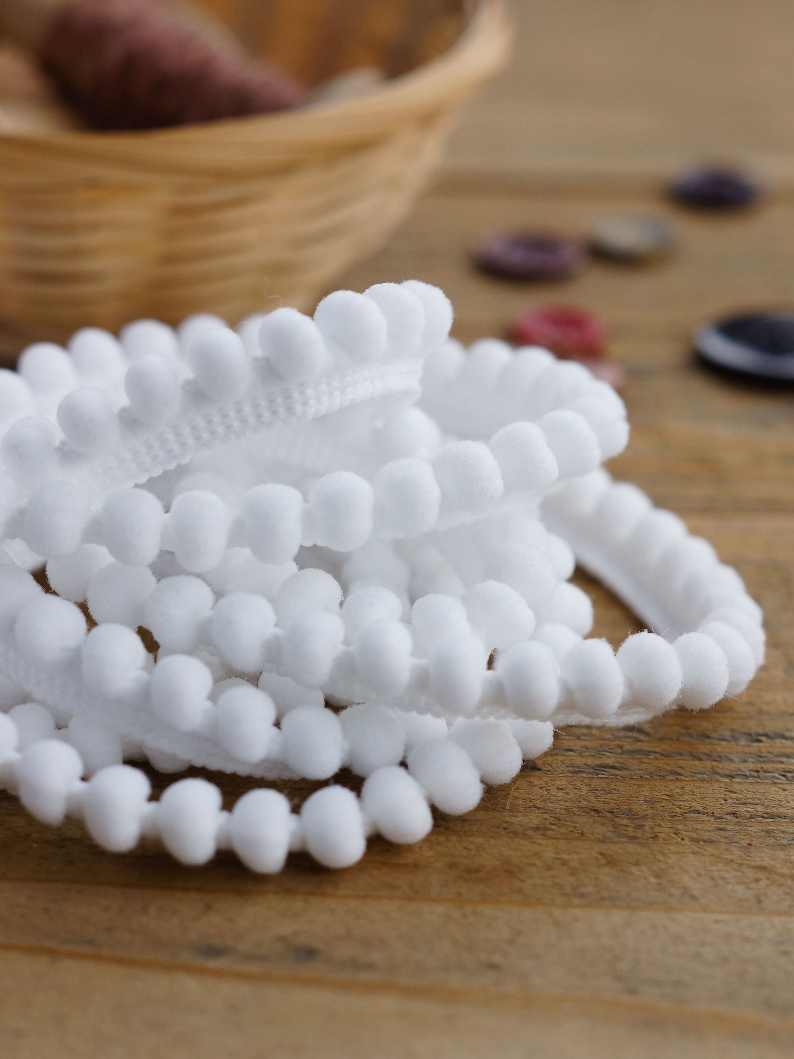 Mini Pom Pom Trim White by the Yard, Mini Baby Pom Pom Ribbon for ...